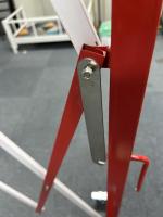 China Metal Type Iron Retractable Fence for Movable Safety Guardrail Isolation in Red Color for sale