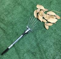 China Telescoping Stainless Steel Rake Collapsing Garden and Leaf Rake with Extendable Handle for sale