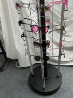 China Aluminum Turntable Glasses Display Stands Rack Holder with Lock and Mirror of 64/96 Set Sunglasses for Glasses Store for sale