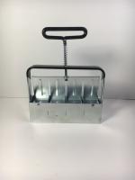 China Garden Planting Tool Quad Soil Blocker with Comfortable Handle and Galvanized Finishing for sale