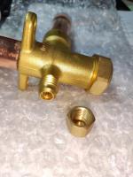 China Brass Elbow AC Service Valves 1/4