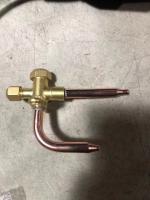 China Brass HVAC Service Valve for Vehicle AC Systems - 1/4