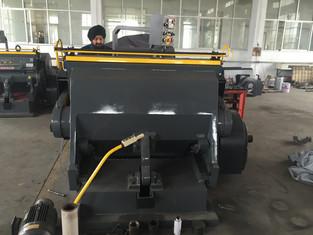 China Cardboard Die Cutting Creasing Machine Waste Cleaning Manipulator for sale