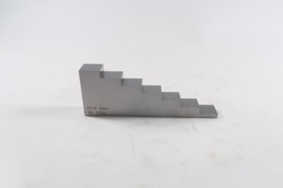 China 7 Step Ultrasonic Calibration Block 1018 Steel Test Block 5-50mm with Certificate and Suitcase for sale