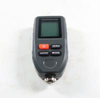 China TM520FN Compact Digital Paint Coating Thickness Gauge with Internal Probe for Steel and Non-Ferrous Metals for sale