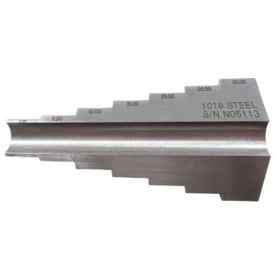 China 1018 Steel 7 Step Pipe Calibration Block with 2.5-5-10-15-20-25-30mm Thickness for Ultrasonic Testing for sale