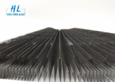 China Waterproof Retractable Window Screens , Mosquito Proof Roller Fly Screen for sale