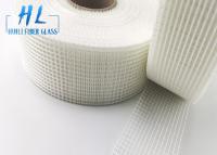 China Alkali Resistant Fiberglass Tape Latex Adhesive Strength 5% Elongation for sale
