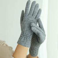 China Fashionable Lady Odm Winter Warm Gloves Wear In Outdoor With Wool Knit for sale