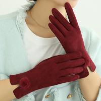China Fashion Red OEM 16x23cm Lady Motorcycle Gloves Cycling Winter Keep Warm for sale