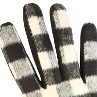 China Christmas 22x16cm Windproof Heated Gloves Grid Winter Ladies Mittens Fleece Thick for sale