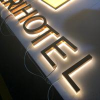 China HongSen Custom 3D Metal Backlit LED Sign 100-240V Stainless Steel Channel Letter for sale