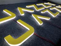 China Custom 3D Illuminated Channel Letter Sign 6000K LED Acrylic Letter for Indoor Outdoor Use for sale