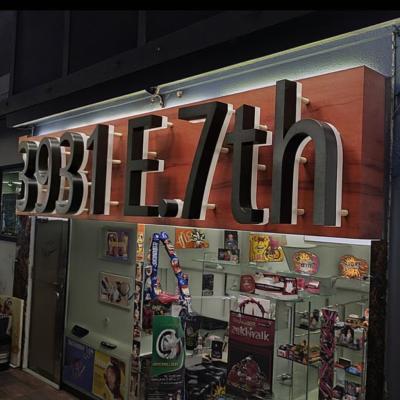 China HS Custom 3D Logo LED Backlit Stainless Steel Signboard DC 12V 4100K for Office for sale