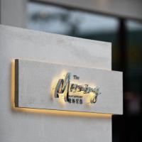 China Custom Stainless Steel Back Luminous Letter Signs 6000K LED Advertising Letters for Indoor Outdoor Use for sale