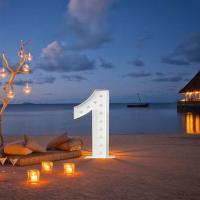 China Custom 3D LED Marquee Letters 10-30cm Thick Wedding Party Sign Light Up Letters for Event Decoration for sale
