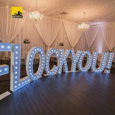 China Custom Outdoor Metal RGB LED Letters for Commercial Advertising and Home Wall Decor Illuminated Signs 2ft 4ft for sale