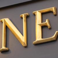 China HONGSEN Custom Stainless Steel Channel Letter Sign 3D LED Letters for Outdoor Use for sale