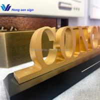 China HONGSEN Custom 3D Metal Gold Letters for Indoor Outdoor Advertising Signage 2kg LED for sale