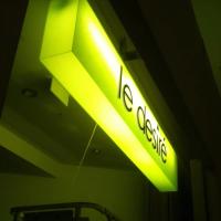 China Custom Logo Waterproof LED Light Box IP65 6000K Indoor Outdoor Battery Operated Park Decoration for sale