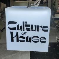 China HONGSEN Custom LED Light Box Sign 50x50cm Acrylic Advertising Board for Indoor Outdoor Use for sale