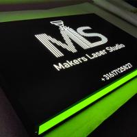 China Custom Square LED Light Box Acrylic Signage for Outdoor Shop Advertising 27 Years for sale