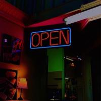 China Custom Colorful Art Deco LED Neon Sign 110V IP65 for Home Bar Wall Decoration for sale