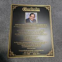 China Custom Bronze Memorial Plaque 3D Relief Engraving Grave Marker Metal Garden Sign ODM OEM for sale