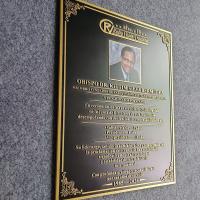 China Custom Bronze Memorial Plaque 3D Relief Engraving Grave Marker Metal Garden Sign ODM OEM for sale