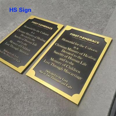 China Custom Memorial Plaque Grave Engraved Brass Plate Sign with Backboard Photo for Cemeteries for sale