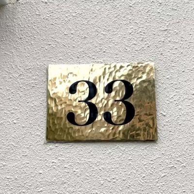 China Weatherproof Hammered Texture Brass Plaque for Park Monument Memorial Site Custom Size for sale