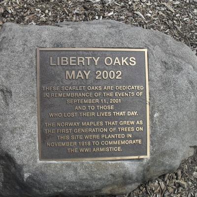 China Custom Memorial Brass Plaque Sign Weatherproof Cast Metal Plate 12x8 Inch for Park Donor Recognition for sale