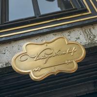 China Custom Brass CNC Engraved Plaque UV Printing Custom Shape High Standard Quality Memorial Sign for sale