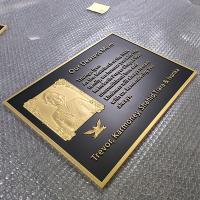 China Custom Aluminum Brass Carved Plaque Sign for Business Street 3D Relief Engraving for sale