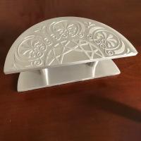China Custom Engraved Metal Plaque Aluminum Plate Sign for Office Wall Decor 2mm Thick for sale
