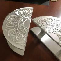 China Custom Engraved Metal Plaque Aluminum Plate Sign for Office Wall Decor 2mm Thick for sale