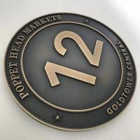 China Circular Digital Plaque Commemorative Plaque for Hotel Brass Plaque for sale