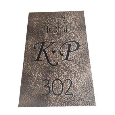 China Custom Engraved Antique Brass Aluminum Metal Plaque for Wall Decoration 2 Year Warranty for sale