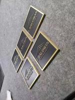 China Custom Brass Signage and Wayfinding Plaques Premium Vintage Style for Hotels for sale