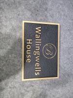 China Custom Brass Signage and Wayfinding Plaques Premium Vintage Style for Hotels for sale