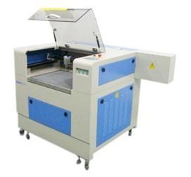 China Automatic Locating Laser Cutting Machine FX1080C3D with Camera 80W for sale