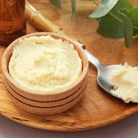 China Unrefined Shea Butter Body Butter , Moisturizing Body Butter CAS 194043 92 0 for sale