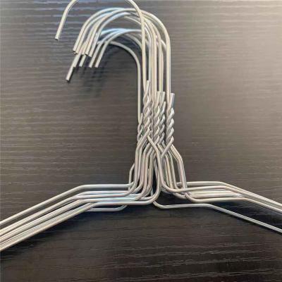 China Galvanized Clothes Wire Hanger Wear Resistant For Cold Weather Cloth Items for sale