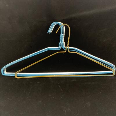 China Customizable Dry Cleaners Hangers , Tearproof Metal Wire Coat Hangers for sale