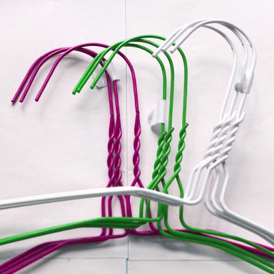 China Laundry Master Notched-End 16inch 14.5 Gauge Wire Hanger for Laundry Services for sale