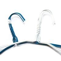 China 500 Pcs Per Carton Laundry Wire Hanger Durable 1.75mm-3.0mm Diameter Range for sale
