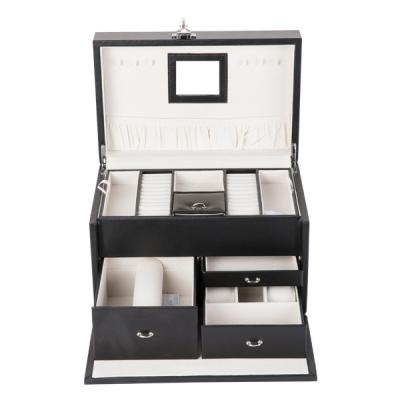 China Large Mirror Luxury Jewelry Box For Chiristmas Gift Lightweight Easy To Use for sale