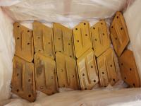 China 11182515 11182516  Left / Right Excavator Bucket Teeth SY310.3.4-3/4 for sale