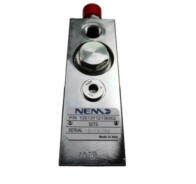China 60033558 Counter Balance Valve Y2013Y12136502 50ts NEM for SANY mobile crane for sale