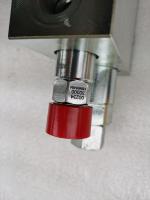 China 60033558 Counter Balance Valve Y2013Y12136502 50ts NEM for SANY mobile crane for sale